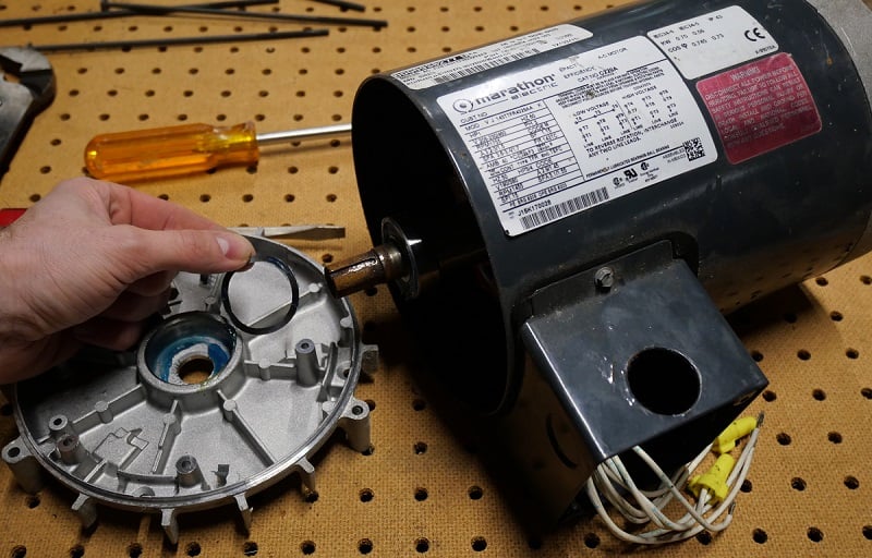 Teardown: What’s Inside a 3-Phase Induction Motor? – PLCEE